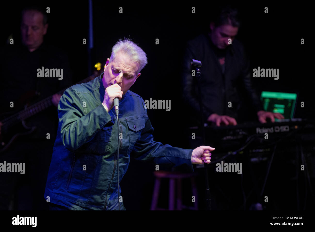 Ian Donaldson (80s band H20) back on stage after a long time to launch ...