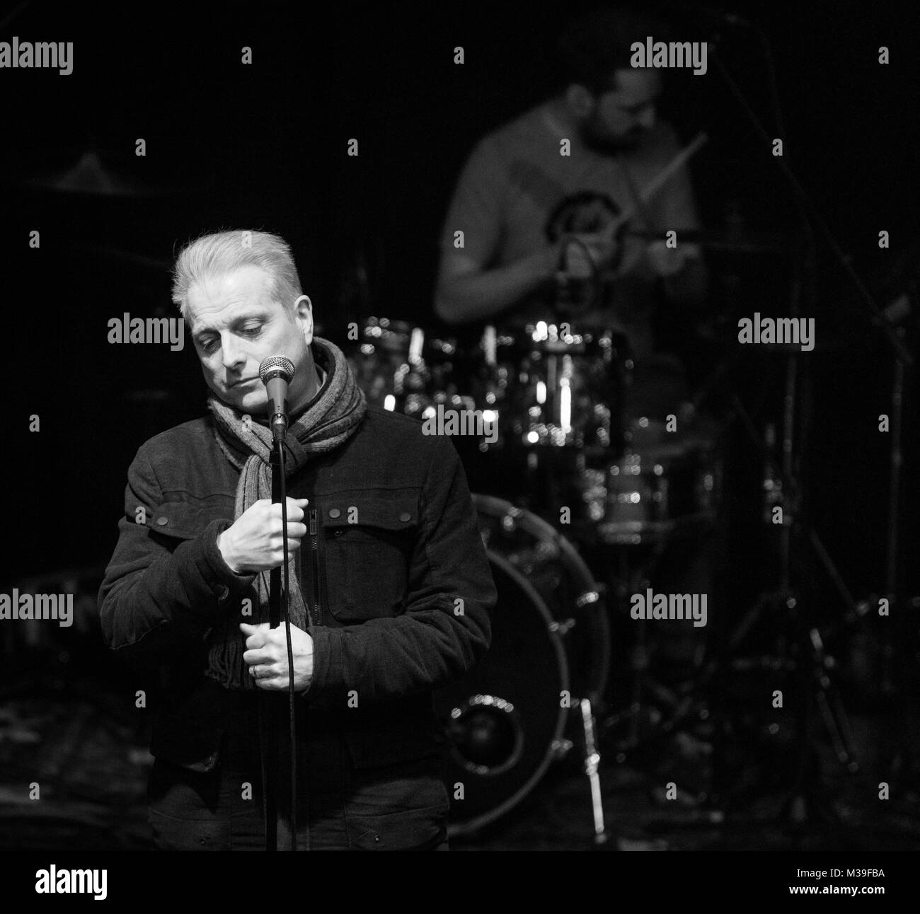 Ian Donaldson (80s band H20) back on stage after a long time to launch ...