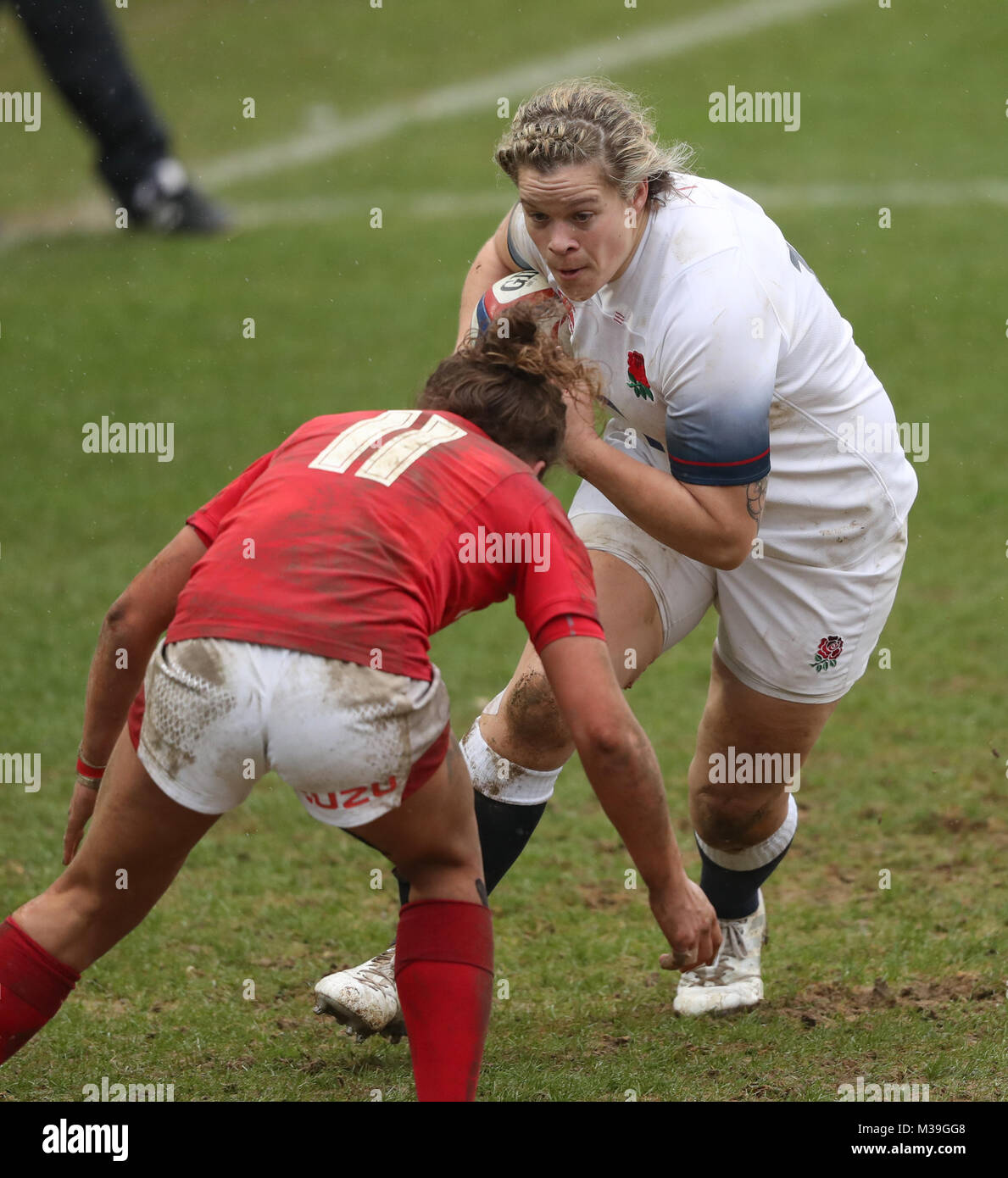 England's Justine Lucas (right) and Wales' Jess Kavanagh-Williams ...