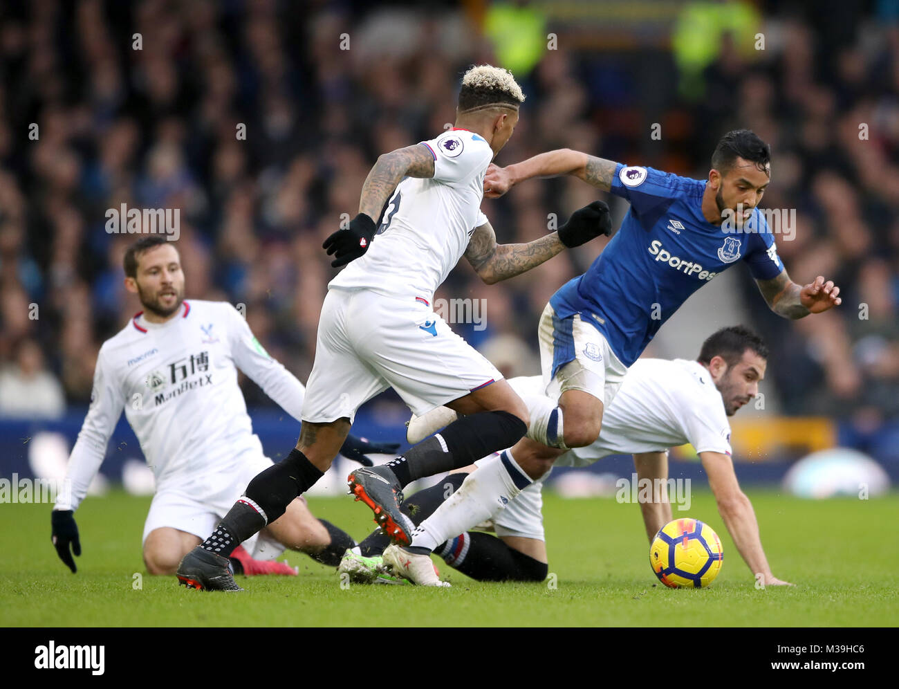 Everton's Theo Walcott (second from right) and Crystal Palace's Patrick ...