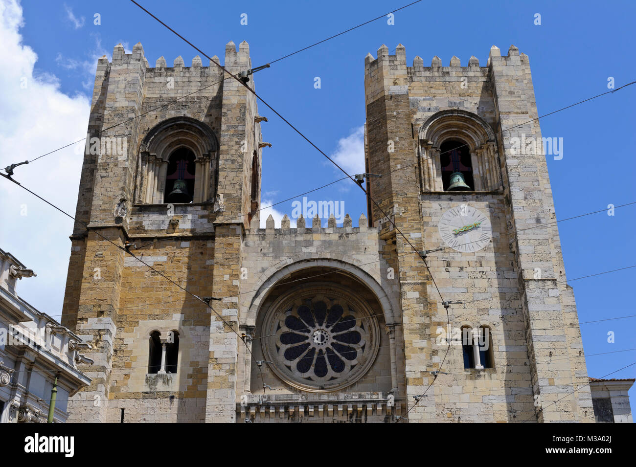 Lisbon Cathedral Exterior High Resolution Stock Photography and Images ...