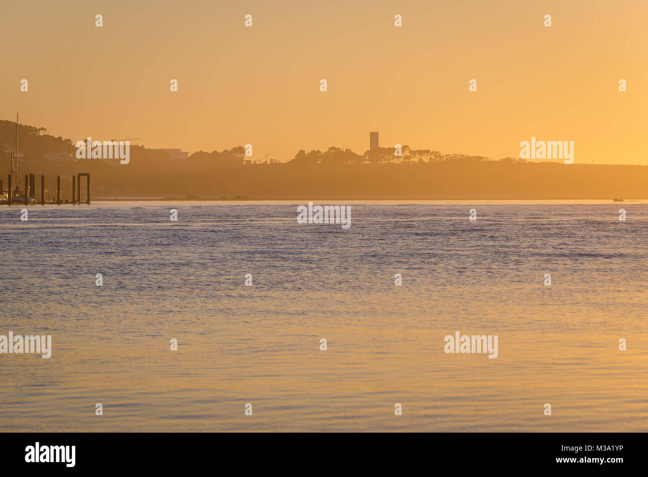 Porto douro estuary nature reserve hi-res stock photography and images ...