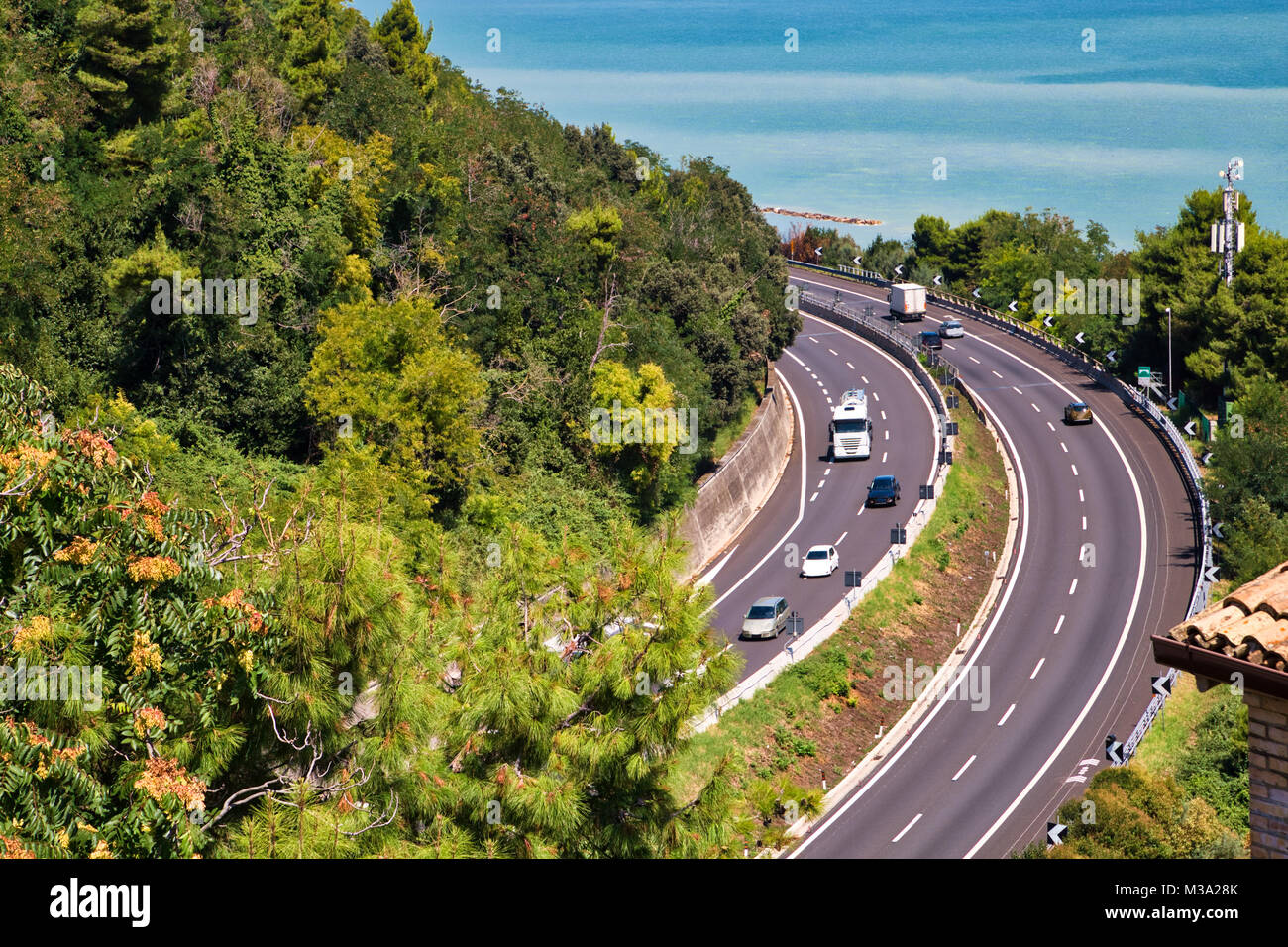 Motorway elbow Curve along the Adriatic coast Stock Photo - Alamy