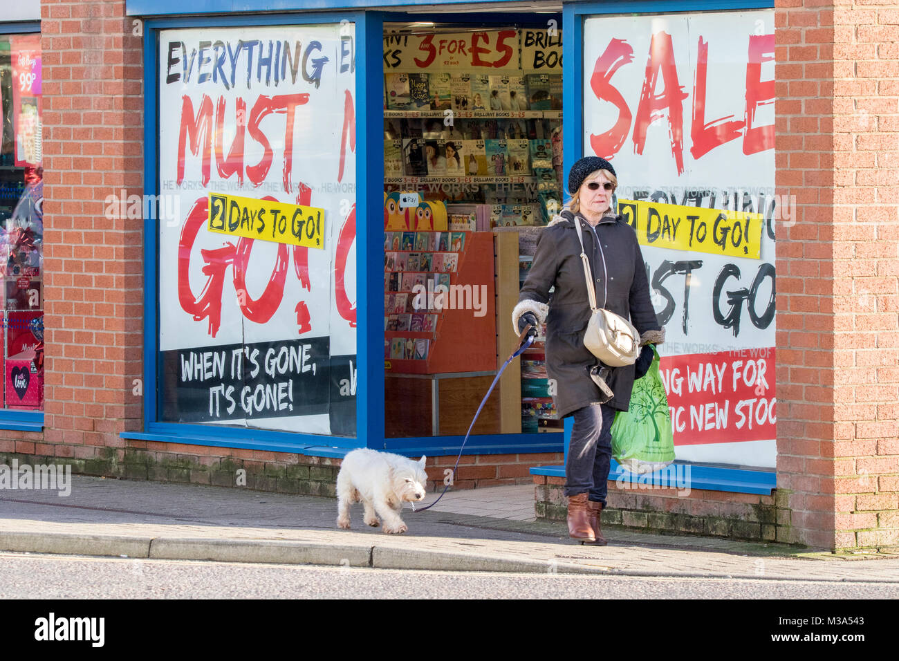 Difficult trading trade recession conditions as high street retail ...