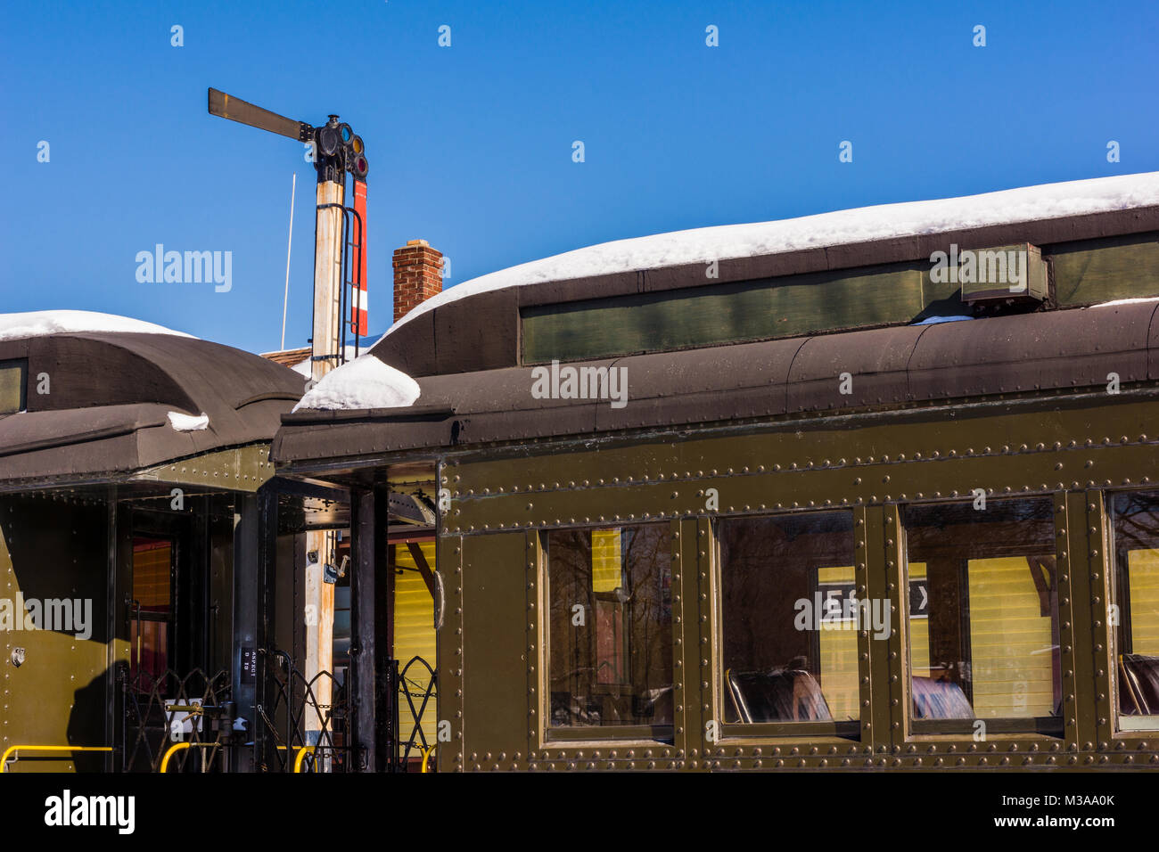 Essex steam train and riverboat hi-res stock photography and images - Alamy