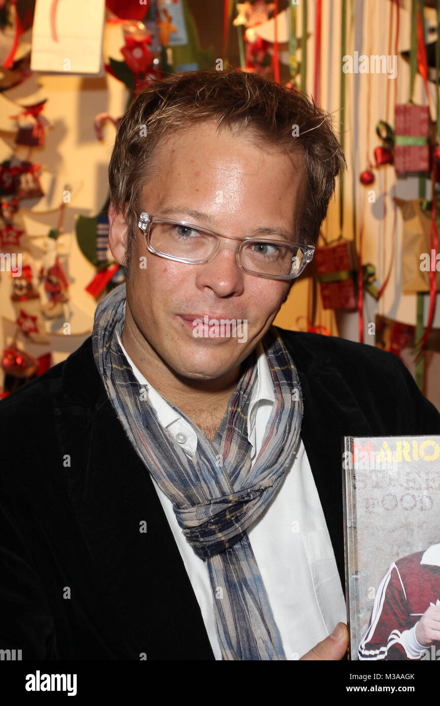 Mario kotaska hi-res stock photography and images - Alamy