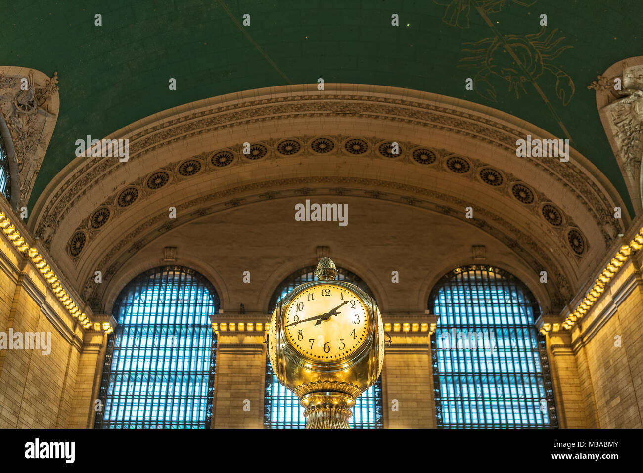 Old street clock Stock Photo - Alamy