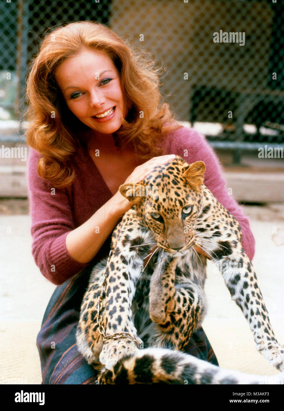 LOS ANGELES, CA - OCTOBER 2: (EXCLUSIVE COVERAGE) Actress Lynne Topping ...
