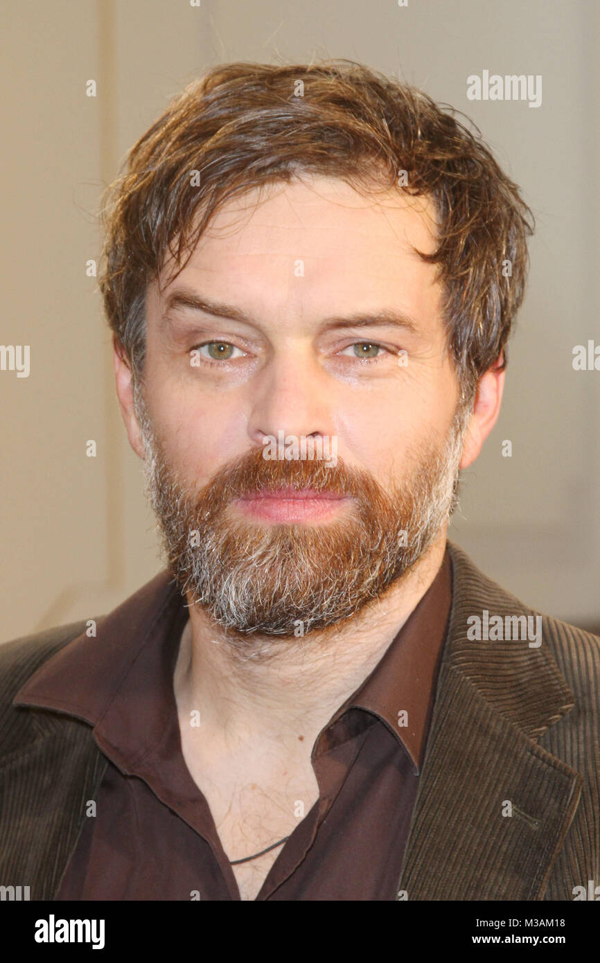 Ole puppe hi-res stock photography and images - Alamy