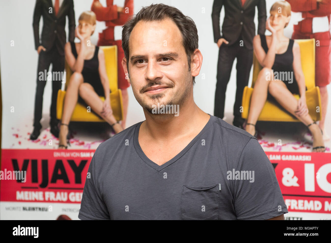 Foto von frau hi-res stock photography and images - Alamy