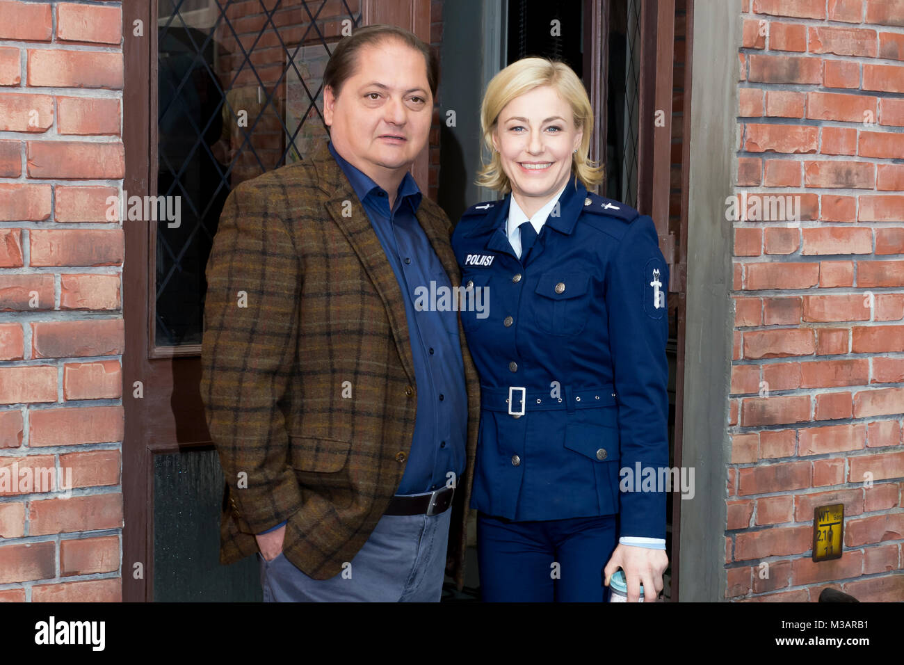 Jürgen Tarrach und Li Hagmann beim Fototermin am Filmset zu den ...