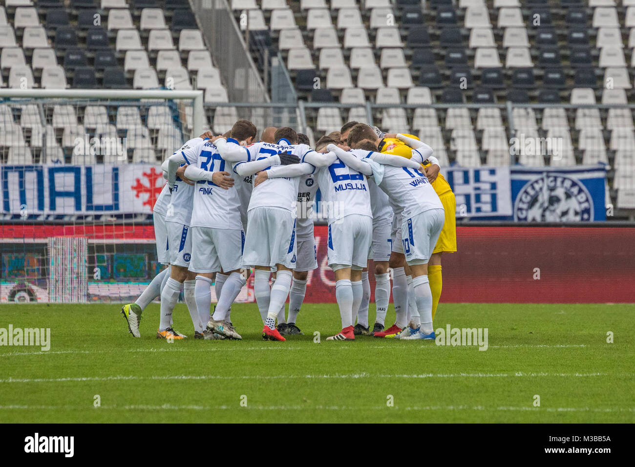 German soccer - KSC vs Fortuna Cologne, score 1:0 - DFB third league ...