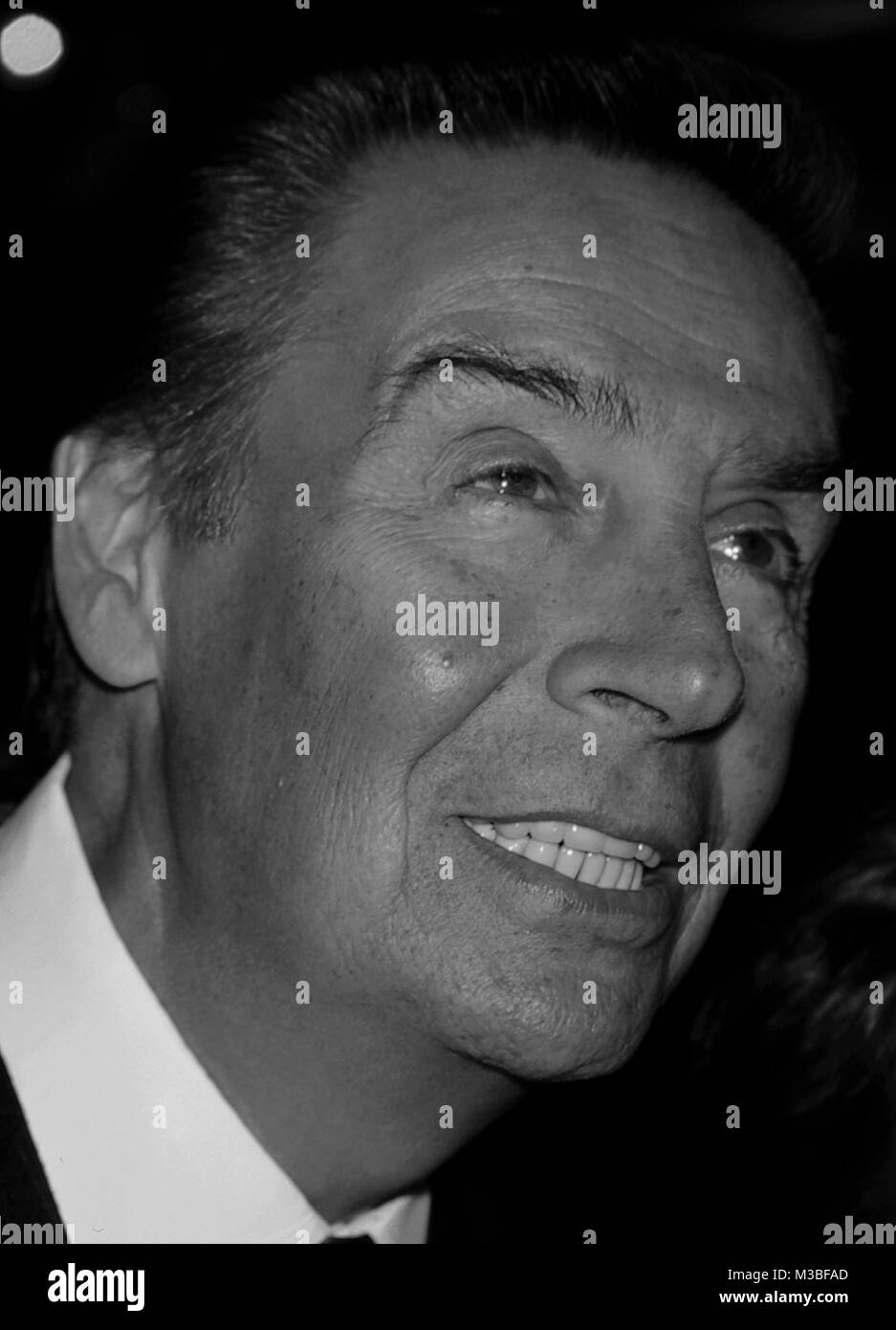 Jerry Orbach Attending The Nbc Tv Network Upfront At Radio City Music Hall In New York City May