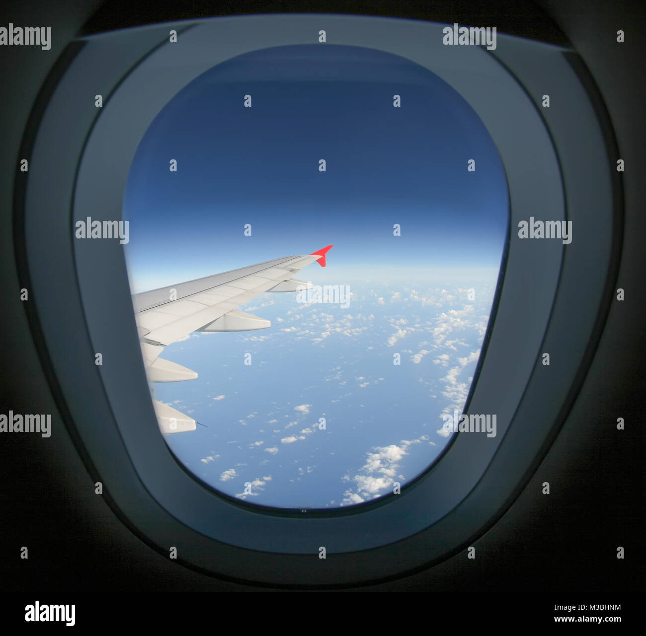 Travel agency window hi-res stock photography and images - Alamy