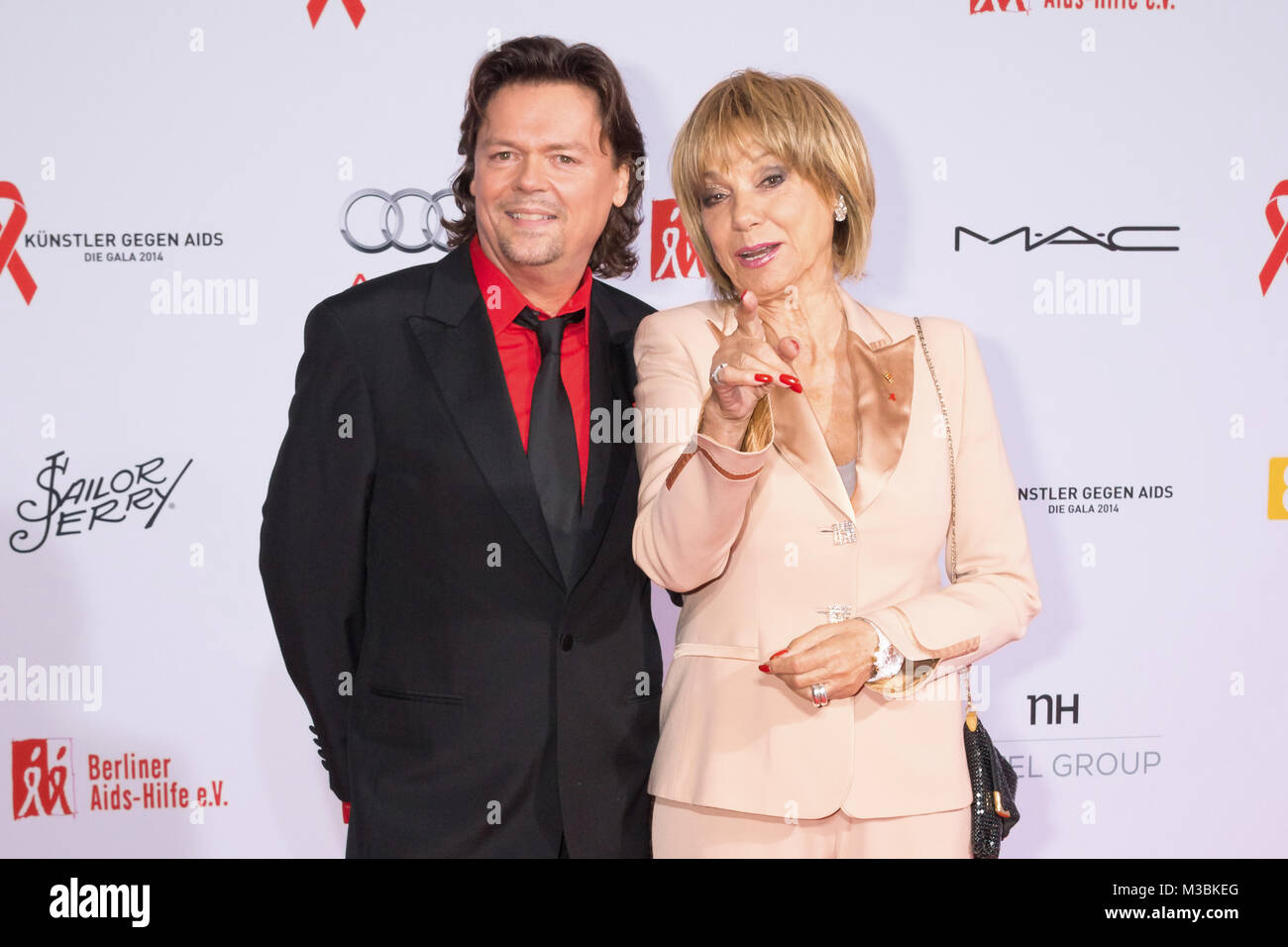 Lars Vestergaard von Laustsen und Judy Winter auf dem roten Teppich bei ...