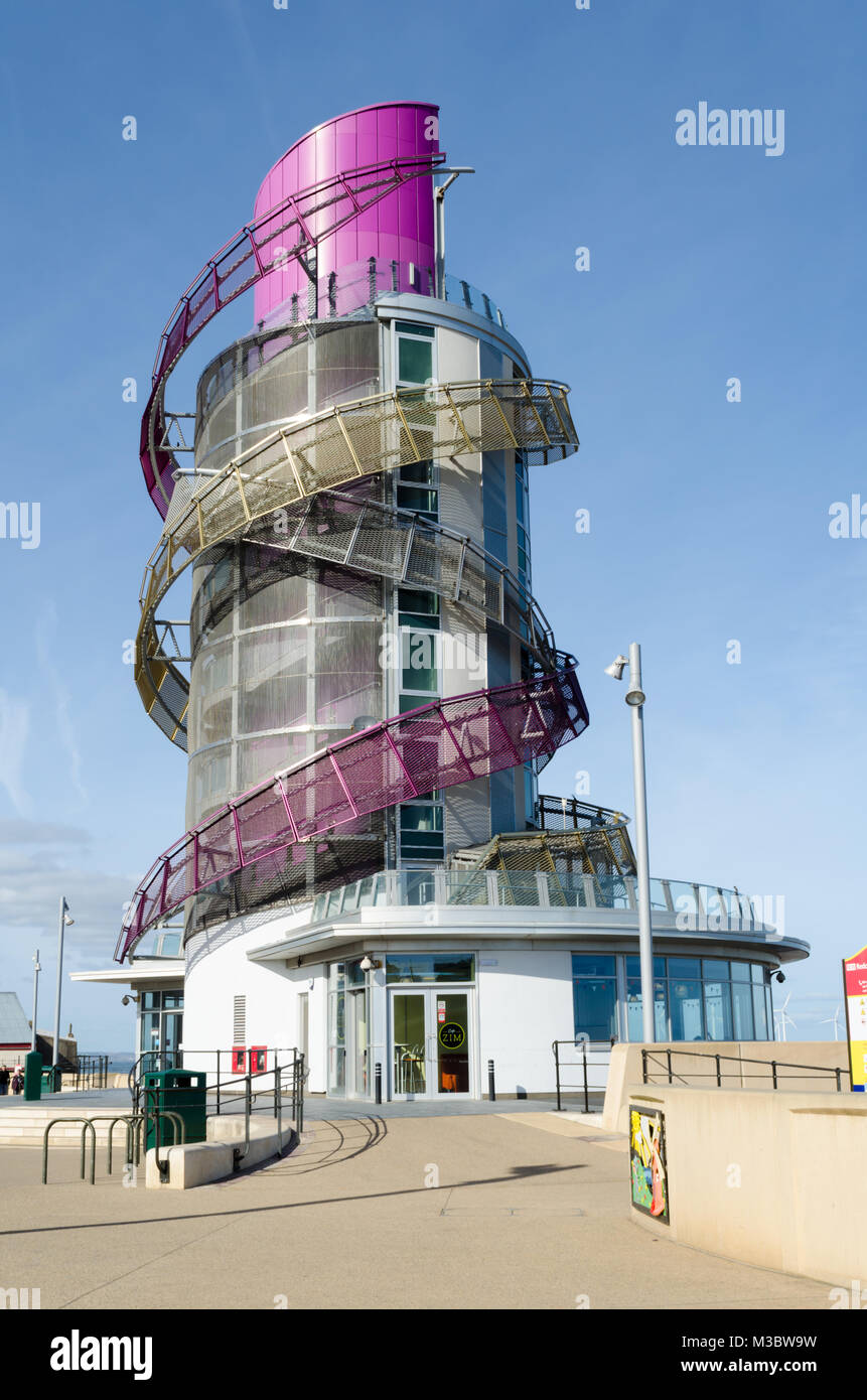 Redcar seafront hi-res stock photography and images - Alamy