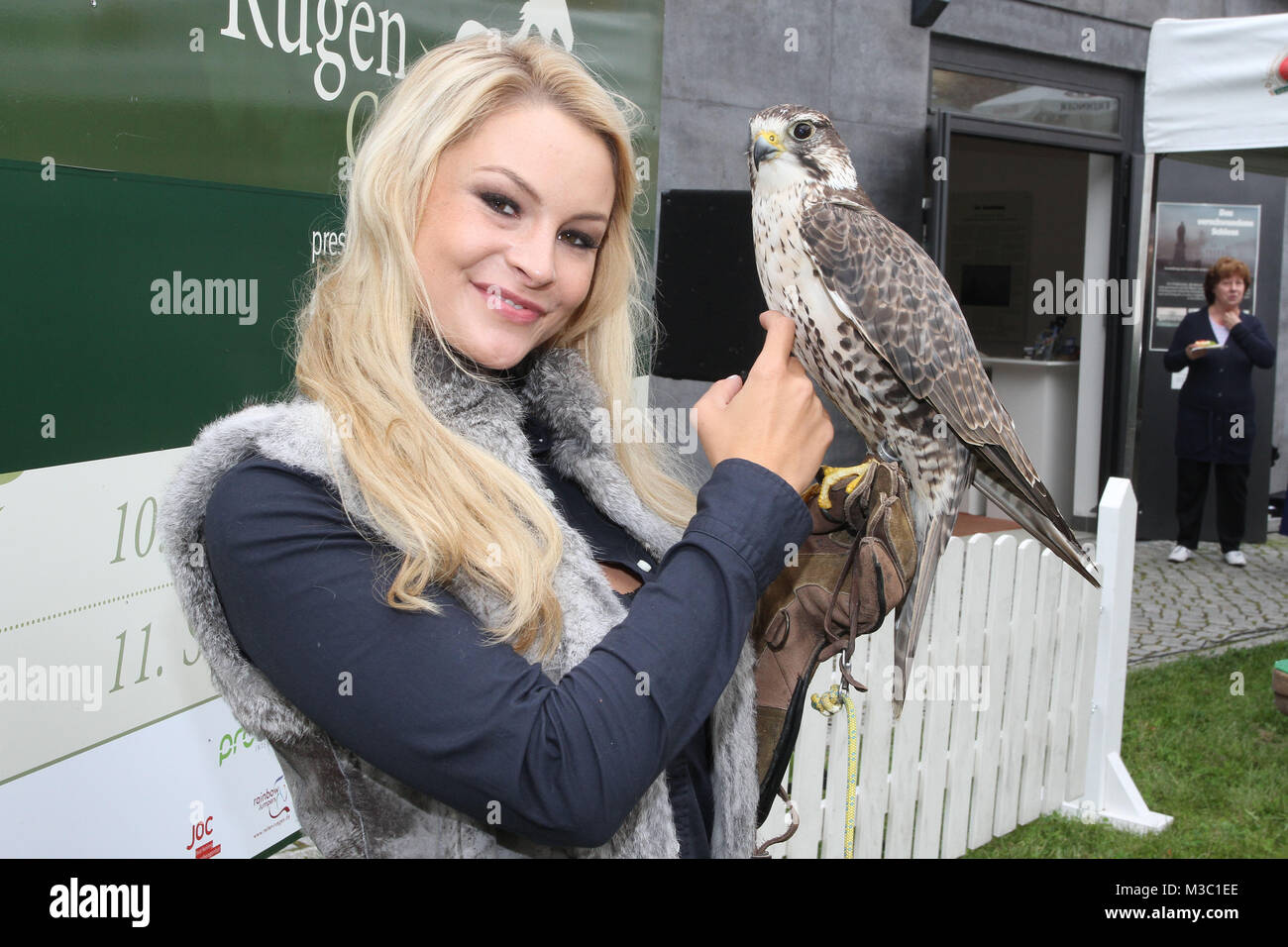 Julie Cross High Resolution Stock Photography and Images - Alamy