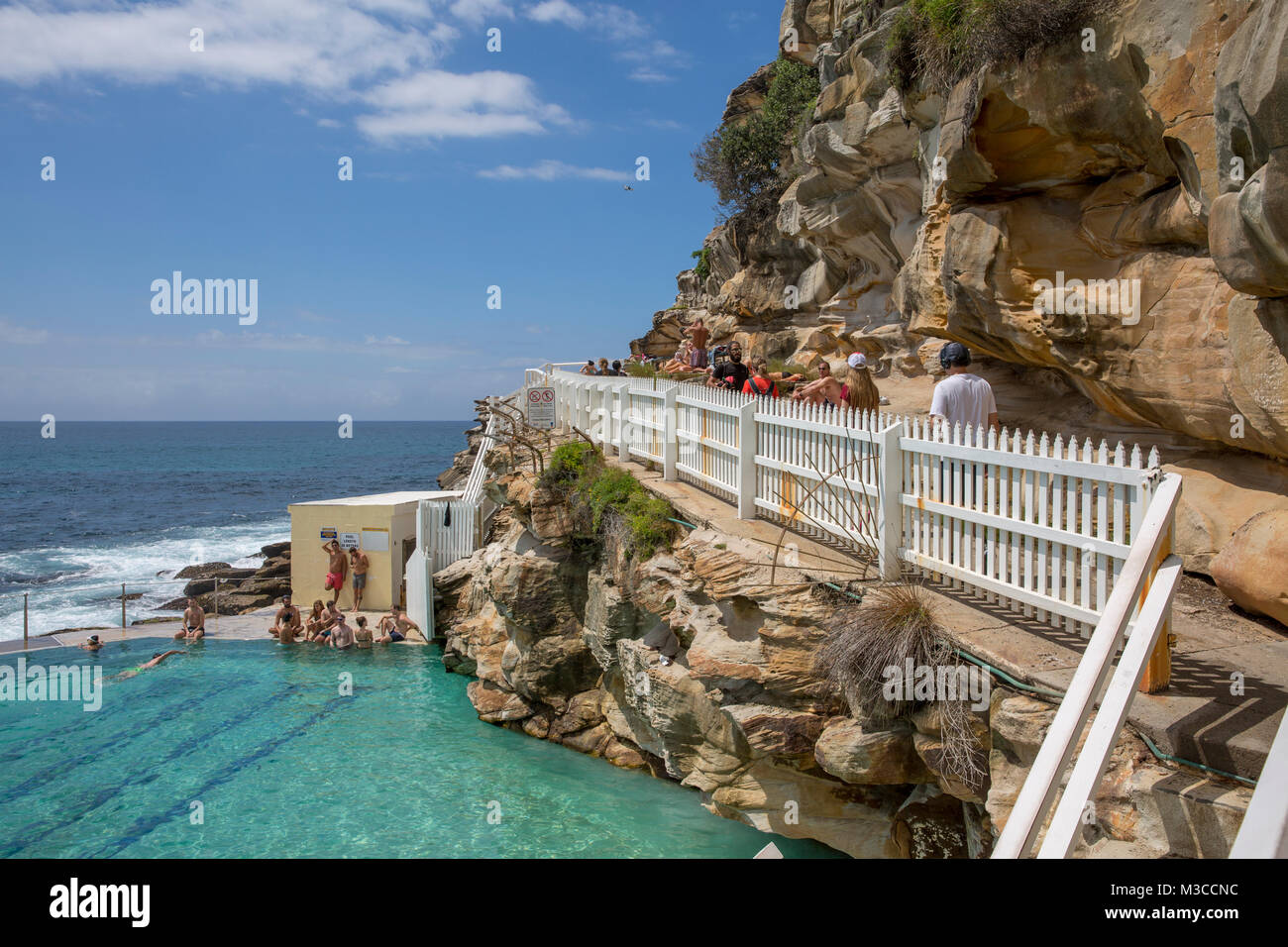 Bronte beach rock pool hi-res stock photography and images - Alamy