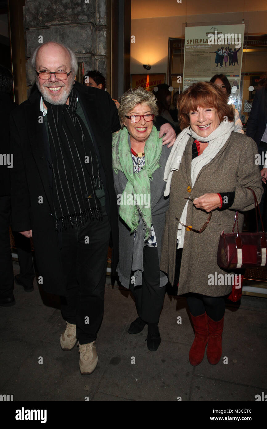 Aint Misbehavin Stock Photos & Aint Misbehavin Stock Images - Alamy