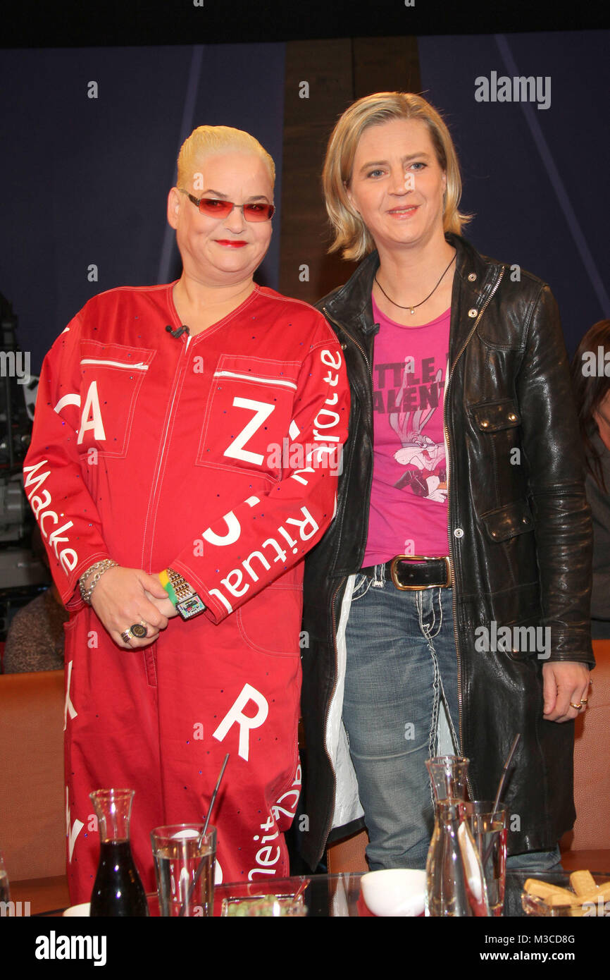 Cornelia scheel hella von sinnen hi-res stock photography and images ...