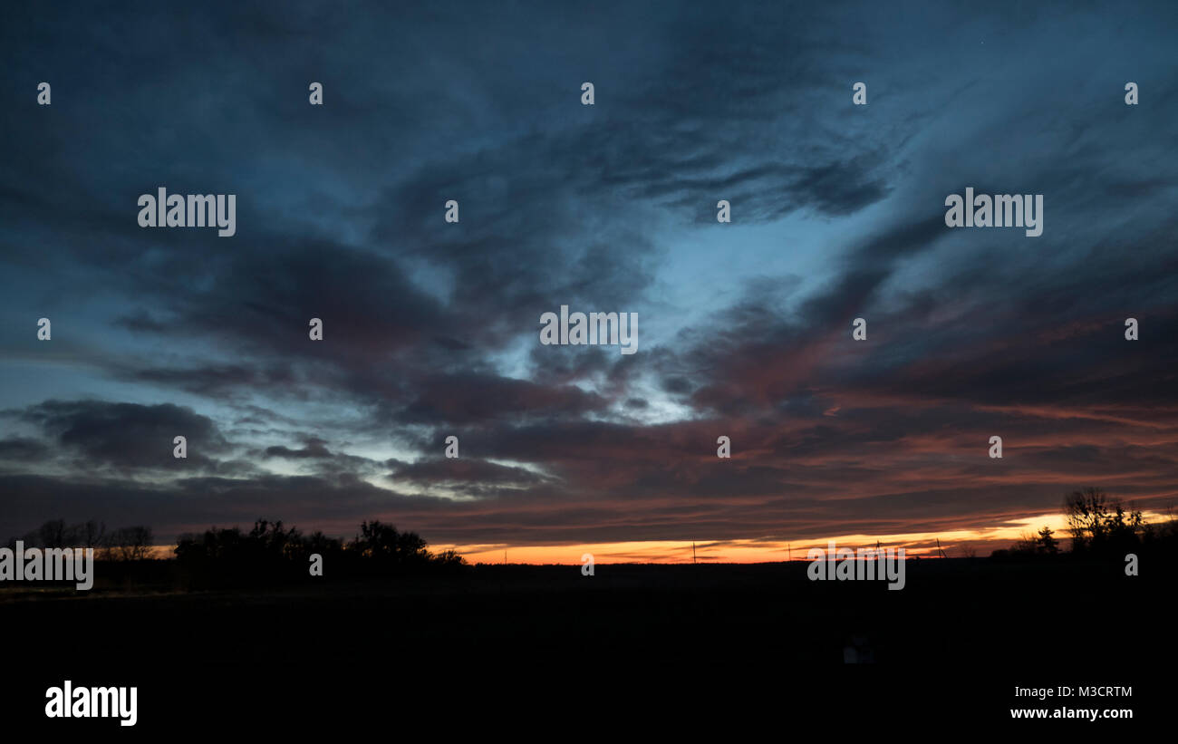 Night sky background 4k hi-res stock photography and images - Alamy