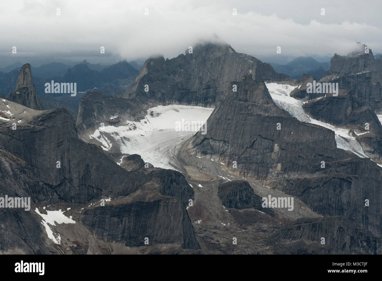Flyover of the Arrigetch Peaks Stock Photo - Alamy Flyover of the Arrigetch Peaks Stock Photo - Alamy