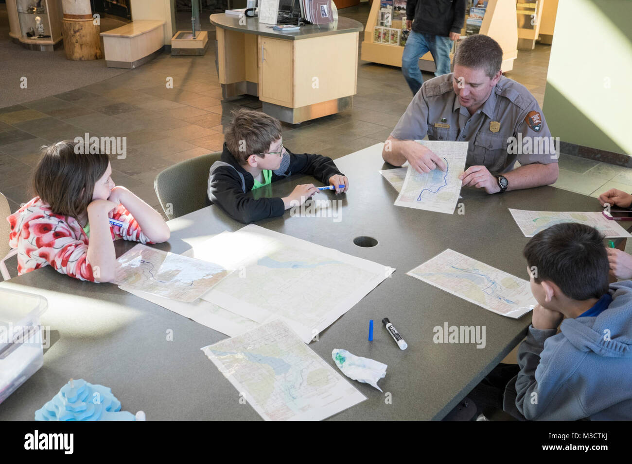 Ranger Sam teaches route finding to elementary students from Fairbanks ...