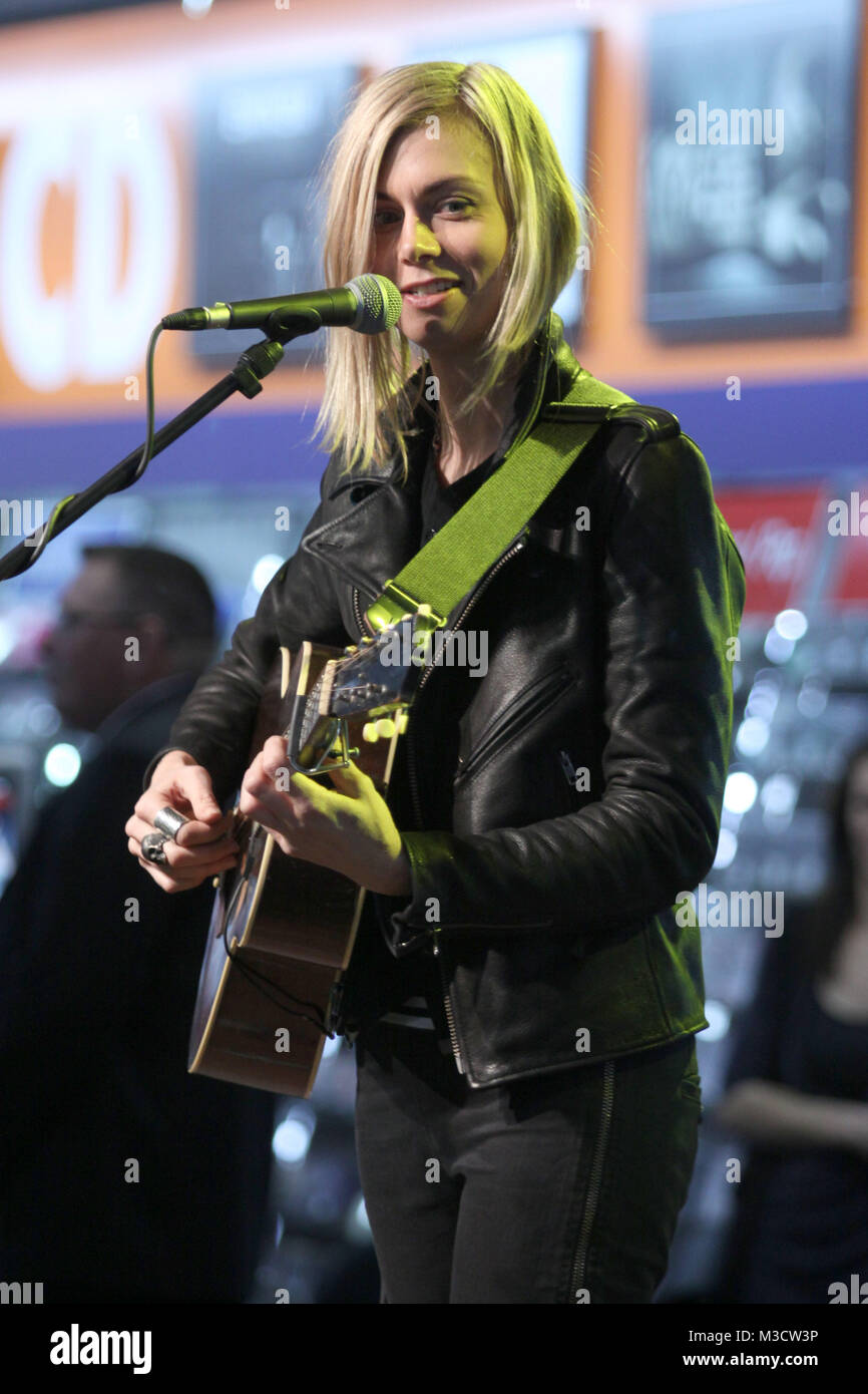 Anna ternheim hi-res stock photography and images - Alamy