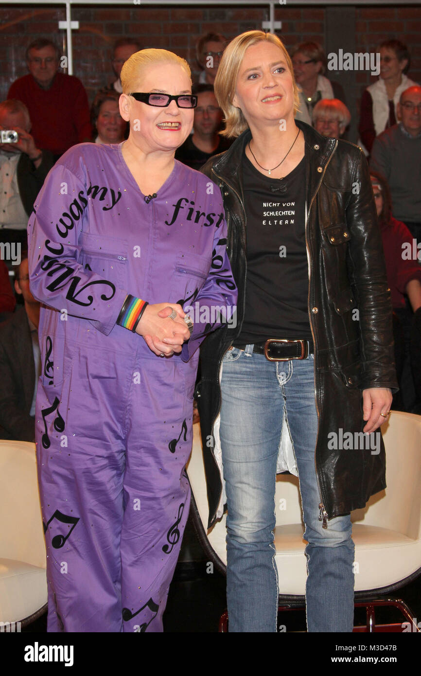 Cornelia scheel hella von sinnen hi-res stock photography and images ...