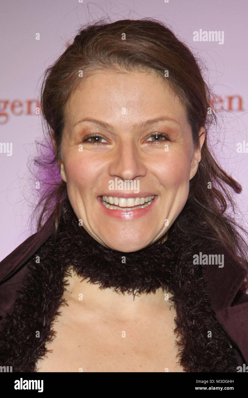 Capell leonore hi-res stock photography and images - Alamy