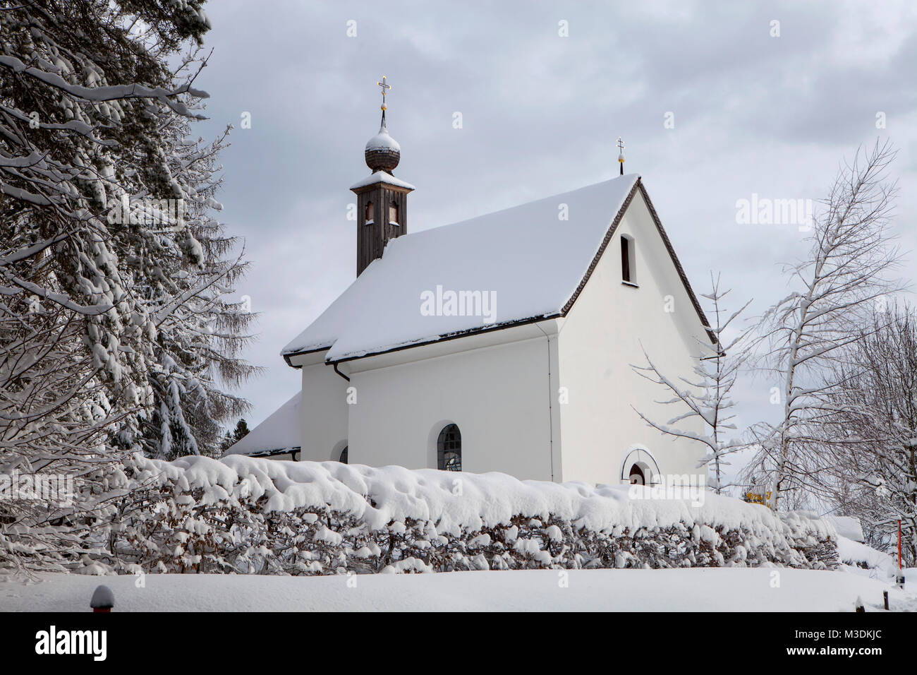 Traditional church in Austrian Alps Stock Photo - Alamy