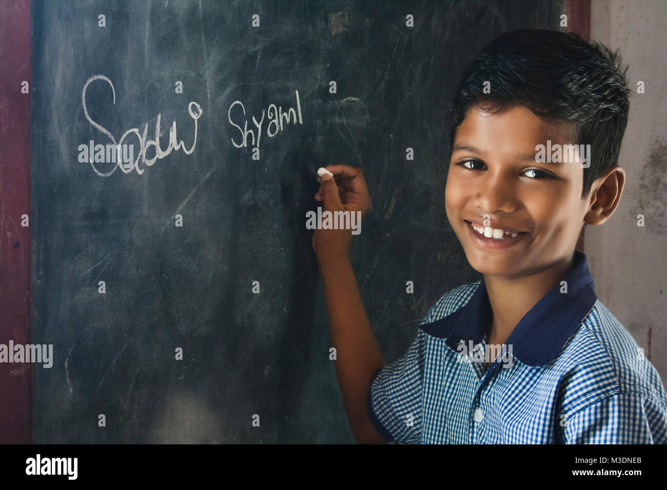India school learning english hi-res stock photography and images - Alamy