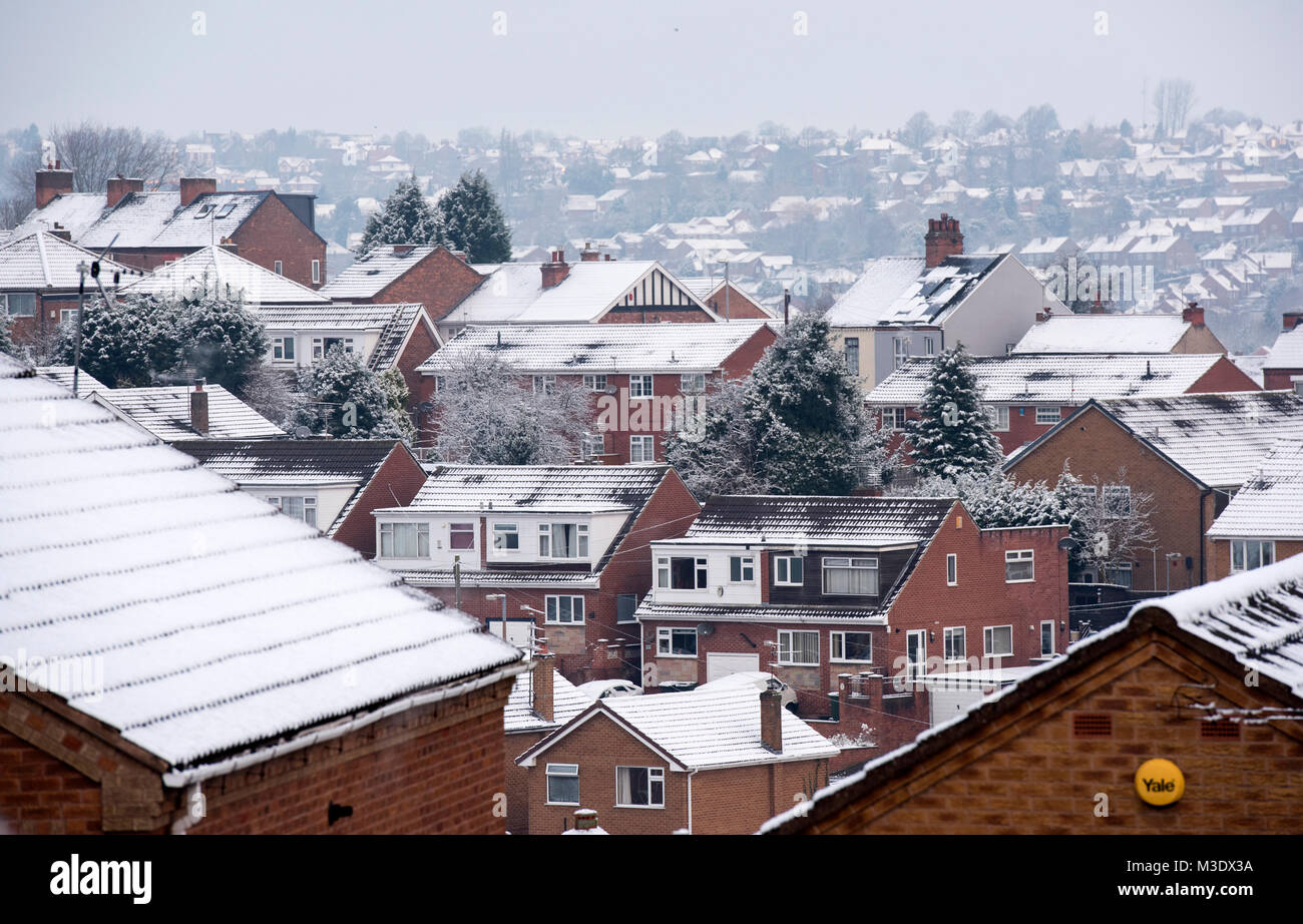 England snow rooftops hi-res stock photography and images - Alamy