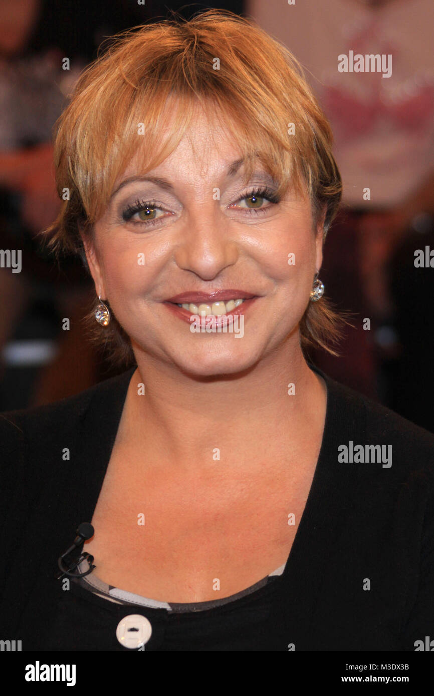 Manon Strache High Resolution Stock Photography and Images - Alamy