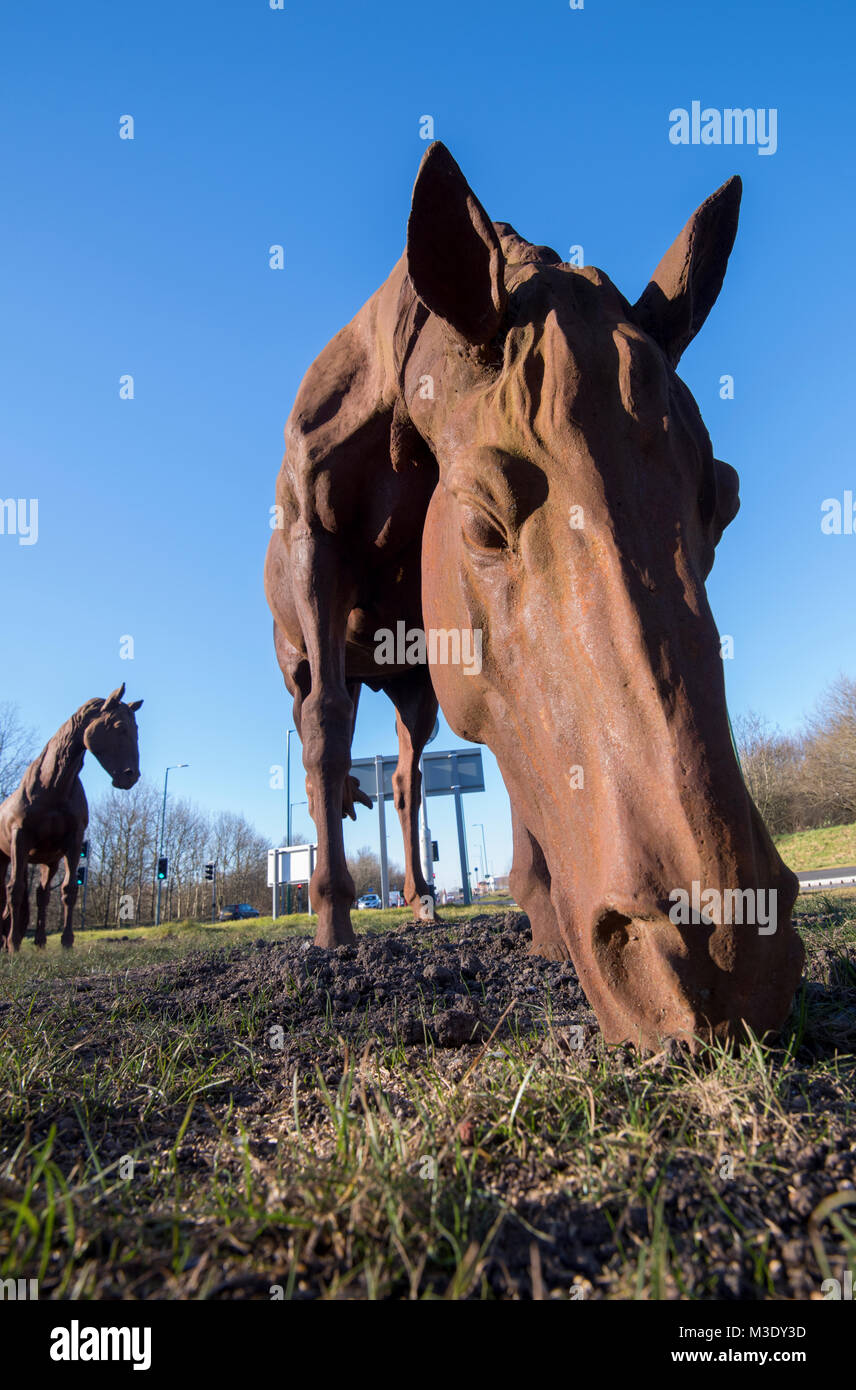 Roundabout sculptures hi-res stock photography and images - Alamy