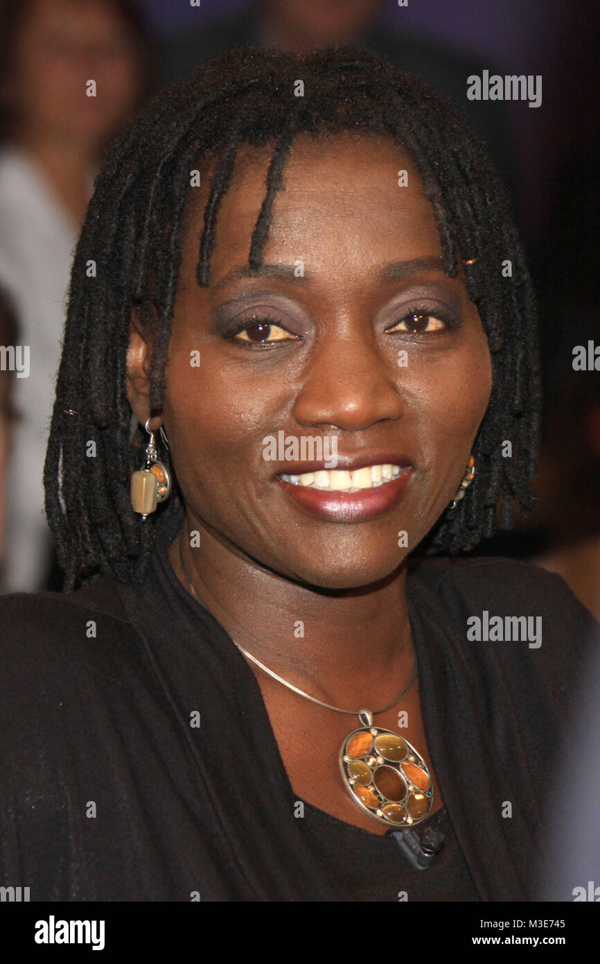 Auma obama hi-res stock photography and images - Alamy