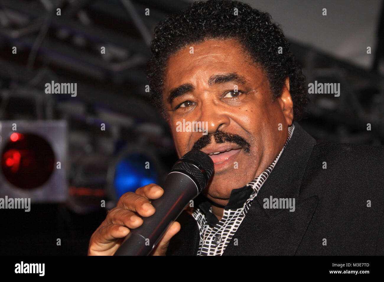 George mccrae hi-res stock photography and images - Alamy