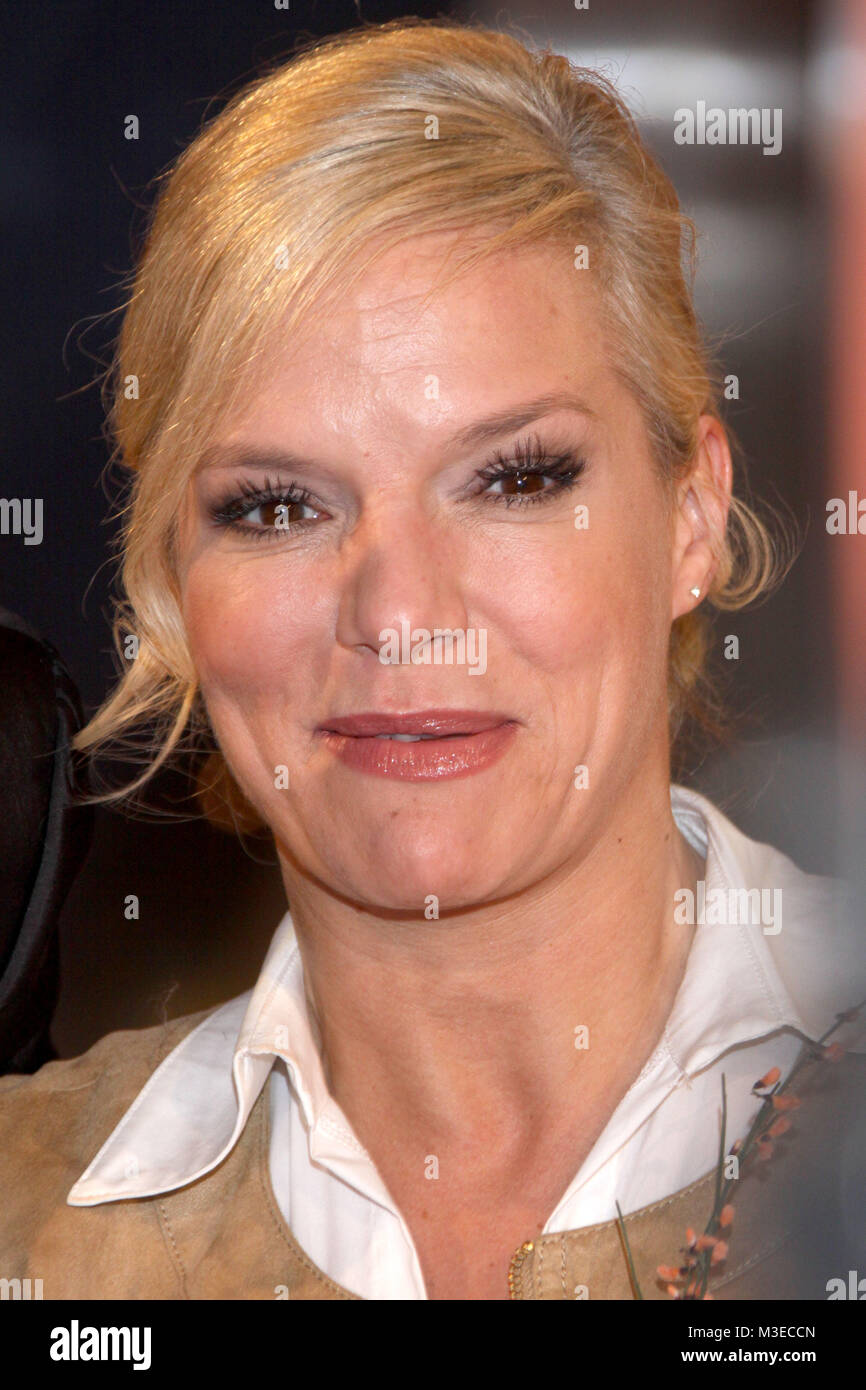 Ina mueller hi-res stock photography and images - Alamy