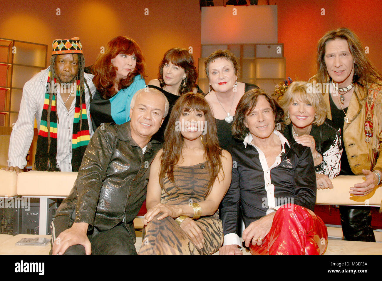 Les humphries singers hi-res stock photography and images - Alamy