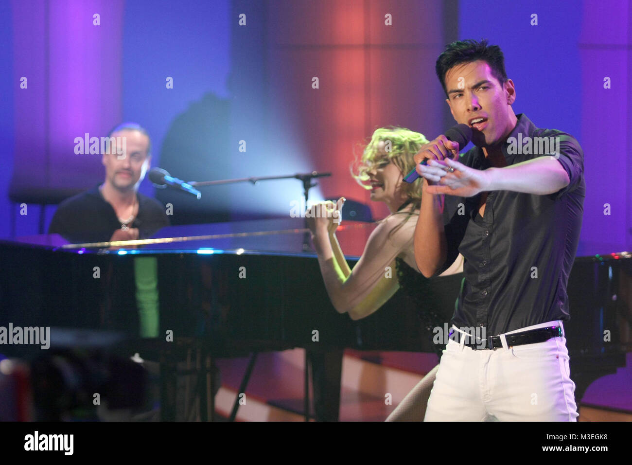 Oscar loya hi-res stock photography and images - Alamy