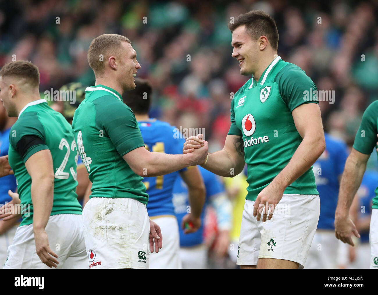 Ireland's Jacob Stockdale (right) celebrates with team-mate Keith Earls ...