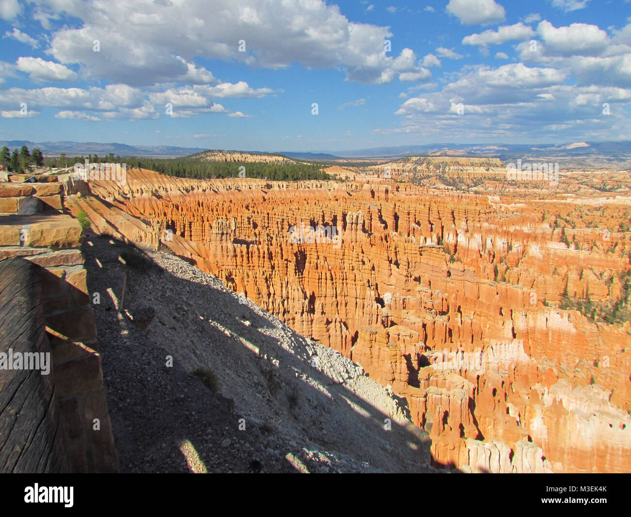 Hoodoos in the Amphitheatre of Bryce Canyon, Utah, USA Stock Photo - Alamy