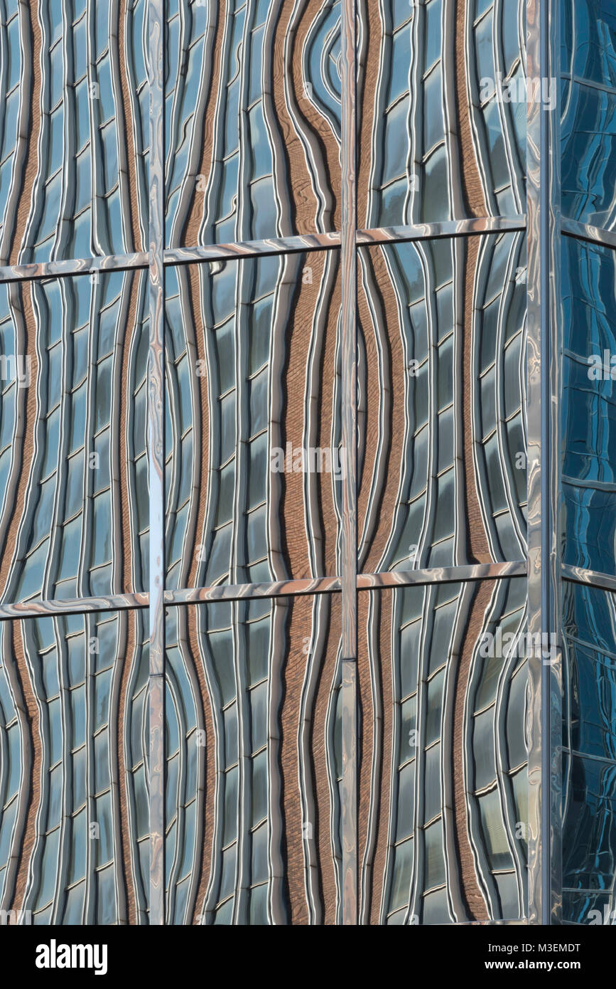 Distorted colour hi-res stock photography and images - Alamy