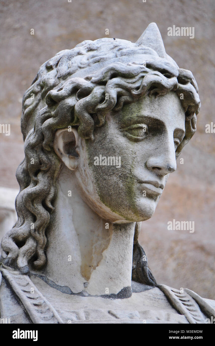Statue by michael angelo hi-res stock photography and images - Alamy