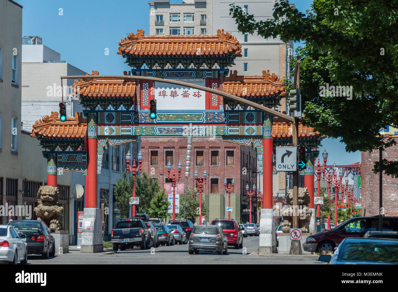 Town symbol symbol archway usa landmarks hi-res stock photography and ...