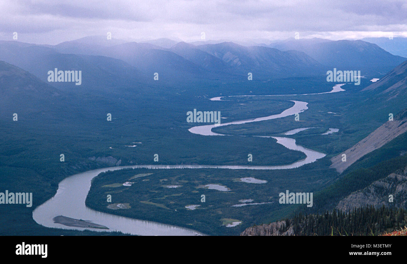 Nahanni river hi-res stock photography and images - Alamy