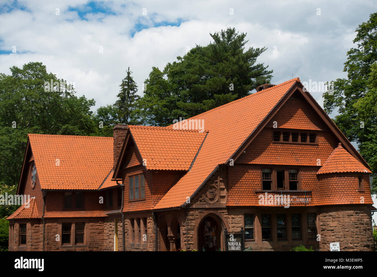 Norfolk library CT Stock Photo - Alamy