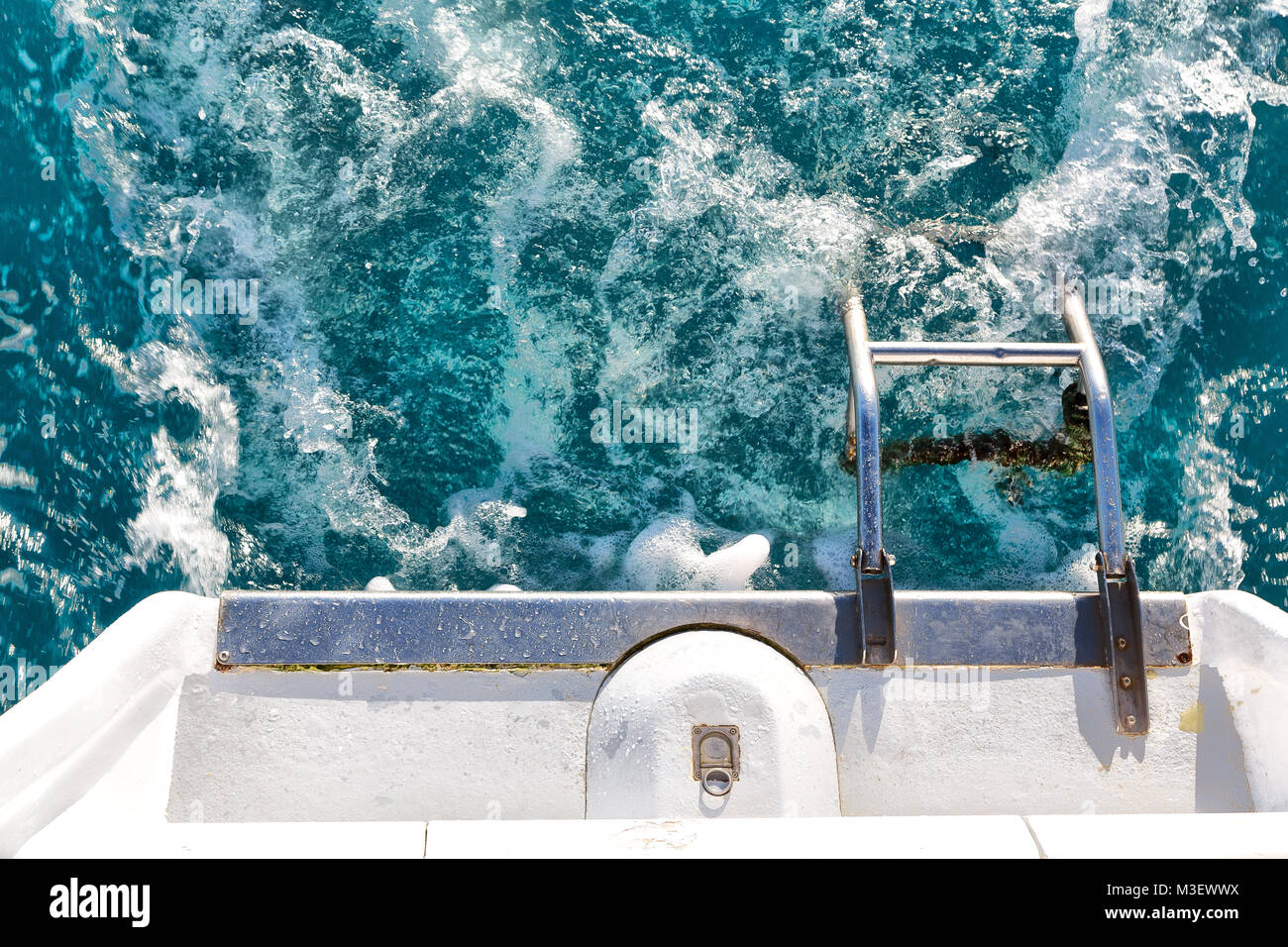 in australia ocean the rear of a catamaran yacht and sea Stock Photo ...