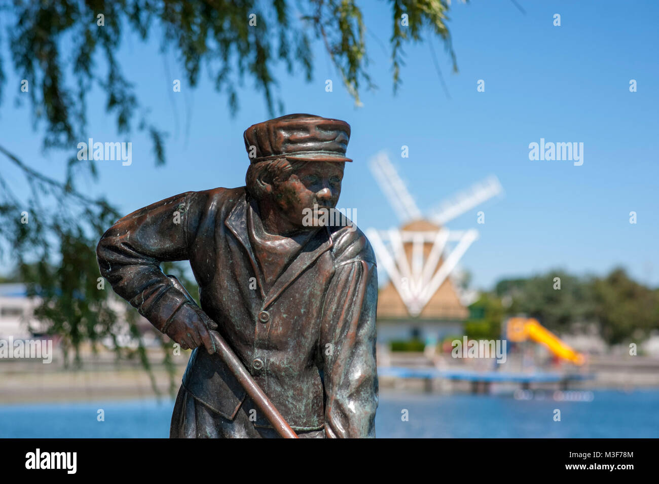 Dutch boy hi-res stock photography and images - Alamy