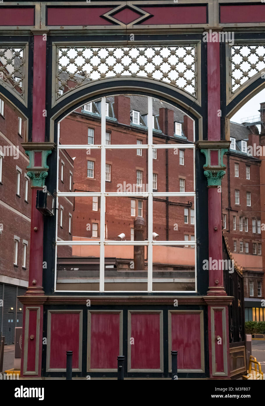 Victorian structure hi-res stock photography and images - Alamy